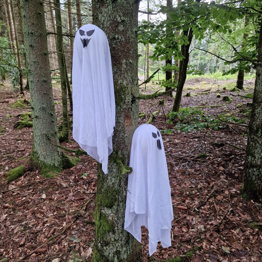 Hängende Gespenster Hui und Booo - Ghost Town